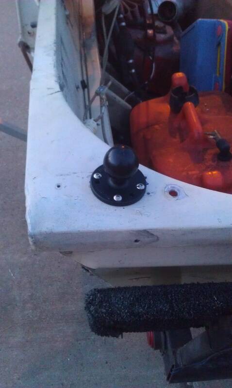 Seamless Installation | Easy Stern Light Install | Guide Your Journey ...